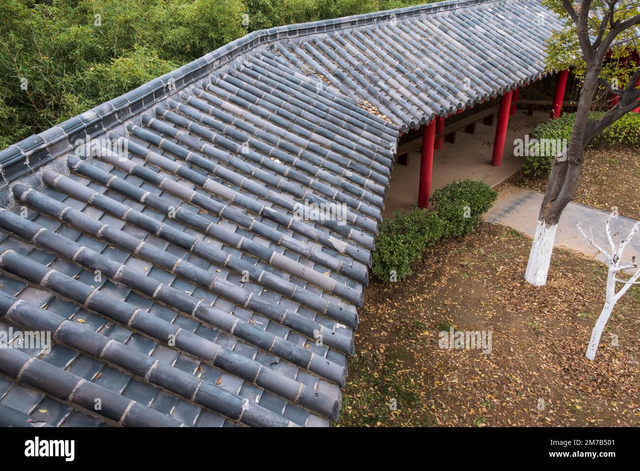 Chinese arbor hi-res stock photography and images - Alamy