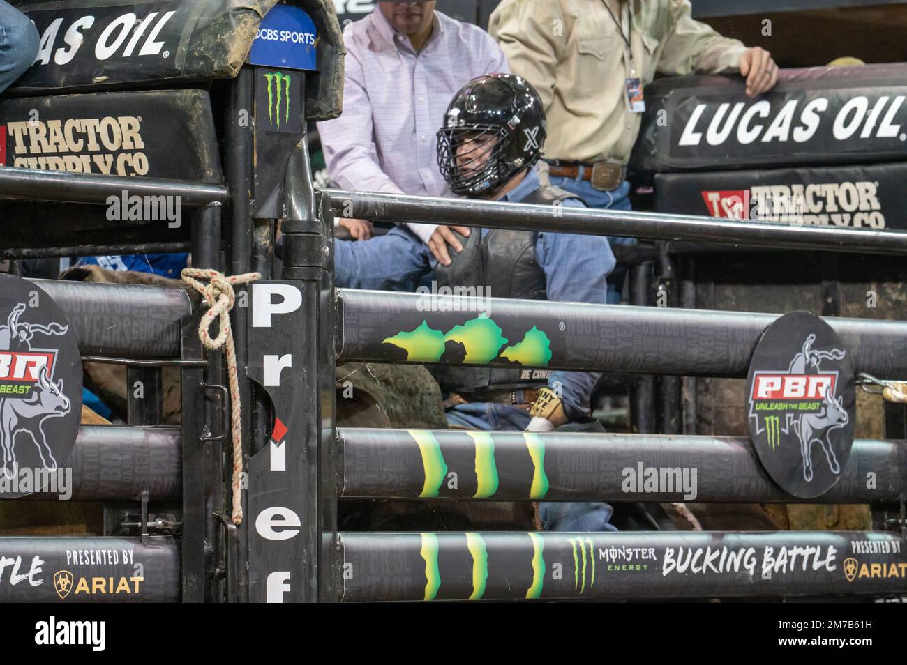 Five knuckle shuffle hi-res stock photography and images - Alamy