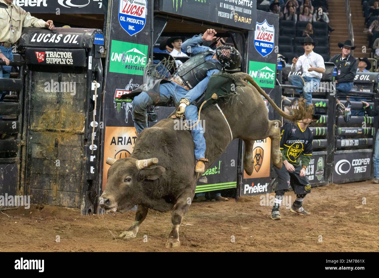 Five knuckle shuffle hi-res stock photography and images - Alamy