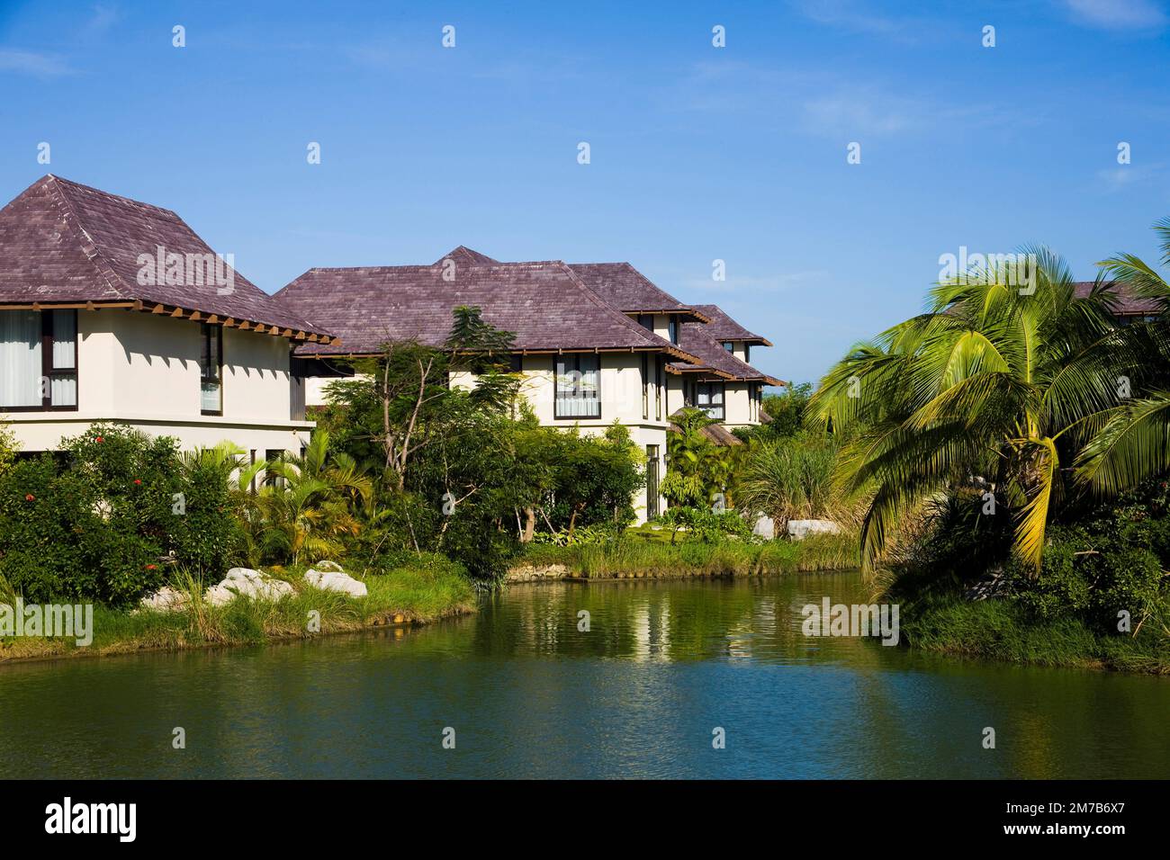 Hainan,Sanya,Yalong bay,Villa Hotel Stock Photo - Alamy