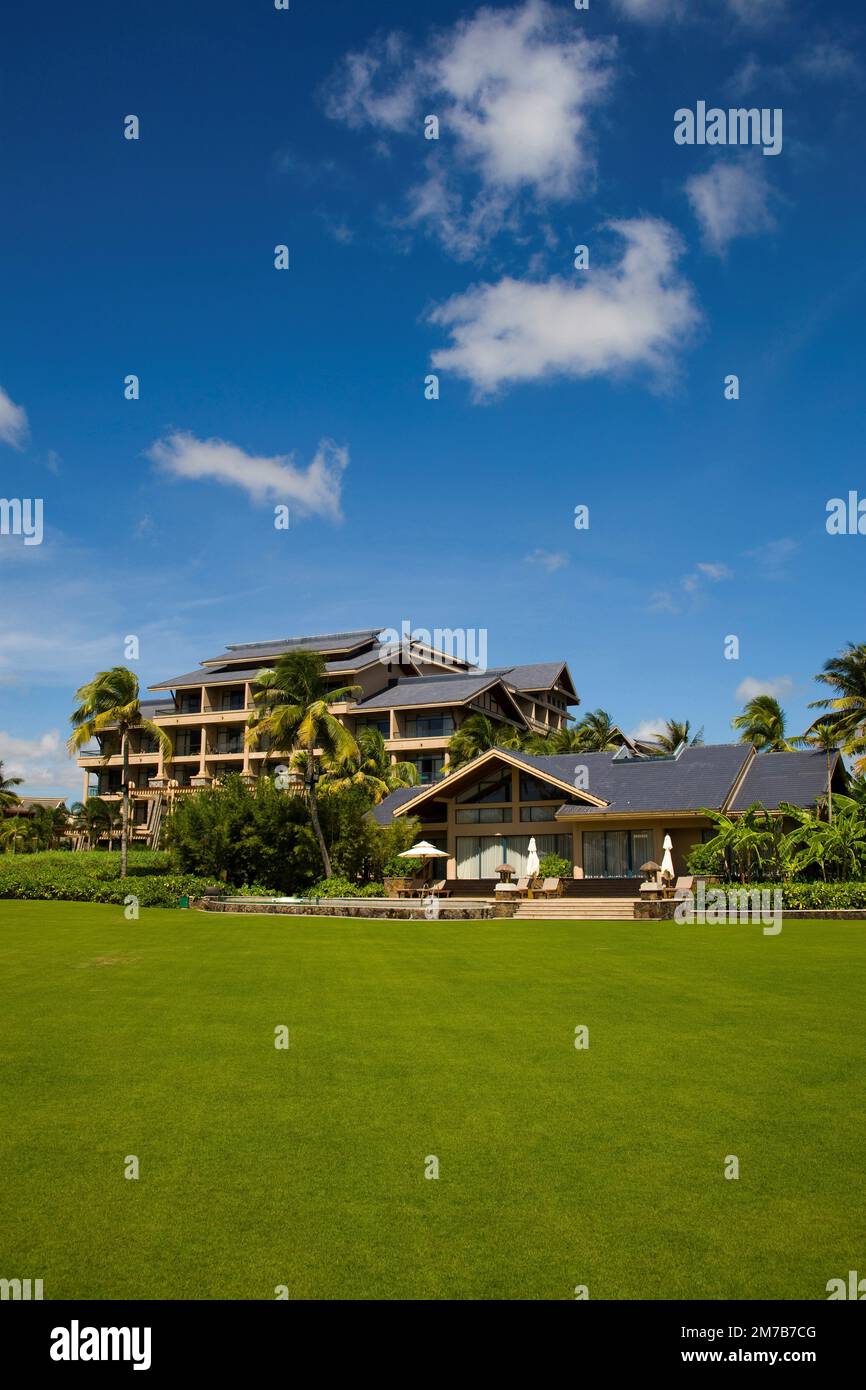 Hilton hotel sanya yalong bay hi-res stock photography and images - Alamy