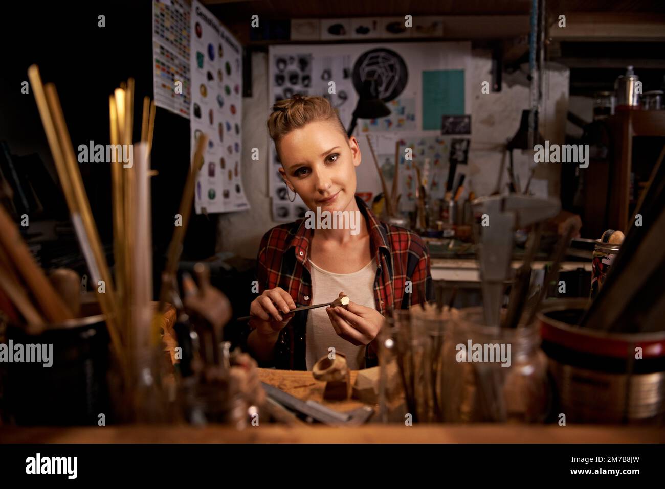 Workbench tools woman hi-res stock photography and images - Alamy