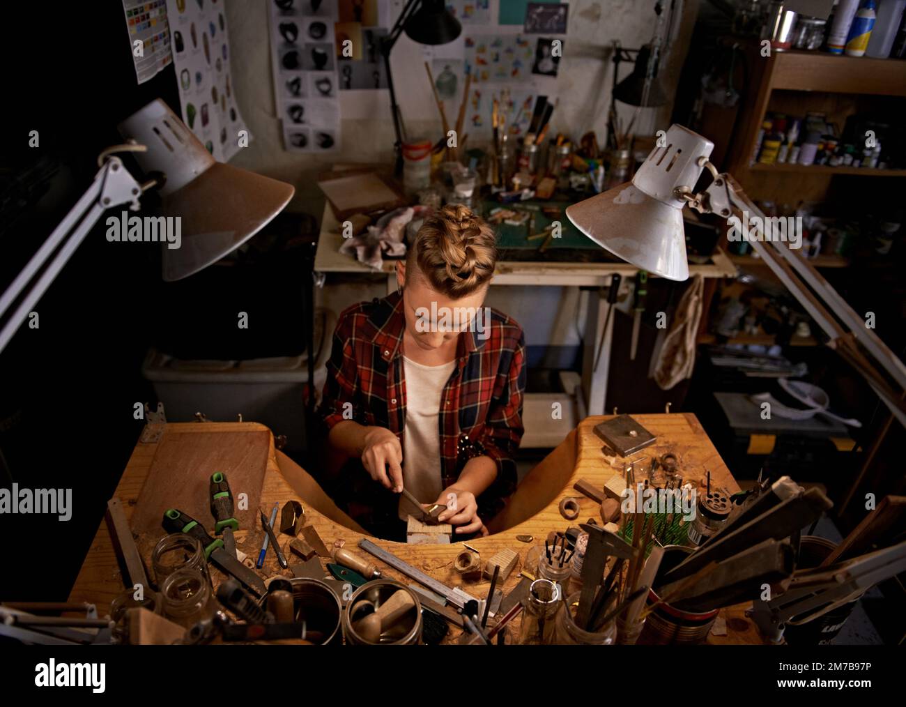 Work bench hi-res stock photography and images - Alamy