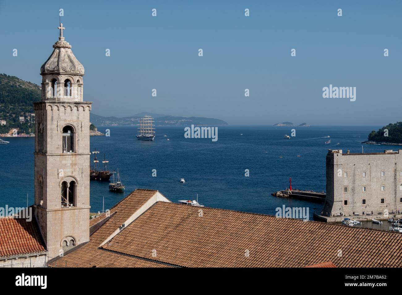 Dubrovnik, Croatia- View from the City Walls walk Stock Photo - Alamy