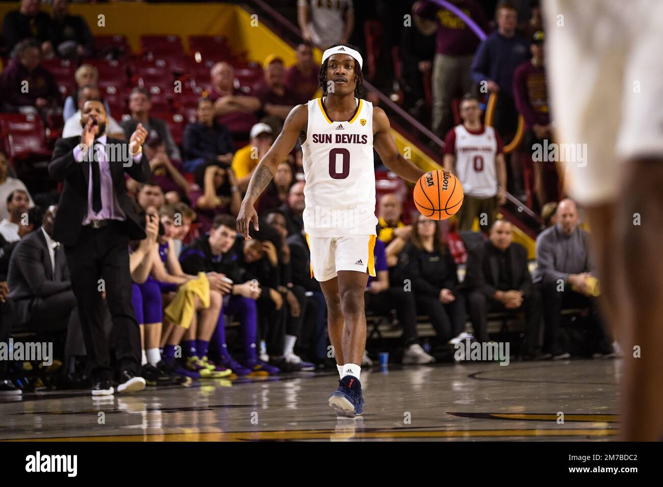 Arizona State guard DJ Horne (0) dribbles down court in the second half ...