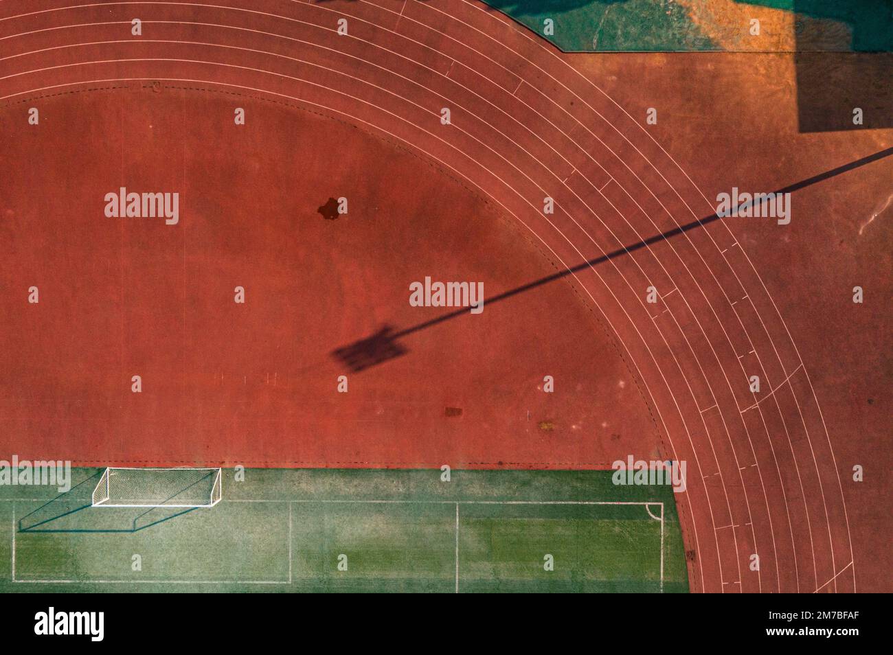 Running track aerial view hi-res stock photography and images - Alamy