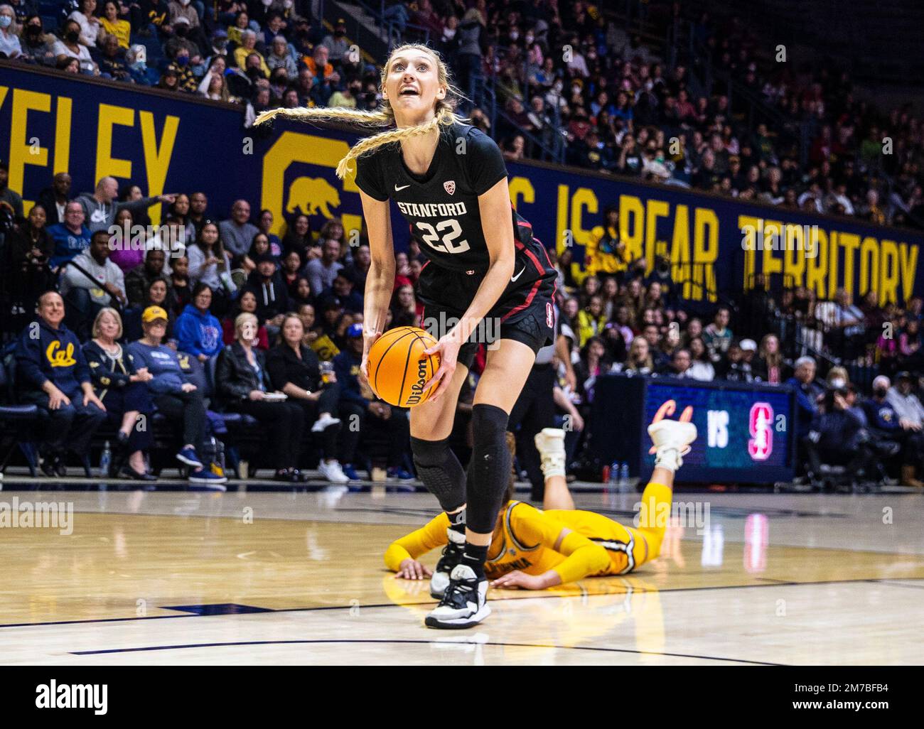 January 08 2023 Berkeley, CA U.S.A. Stanford forward Cameron Brink (22 ...