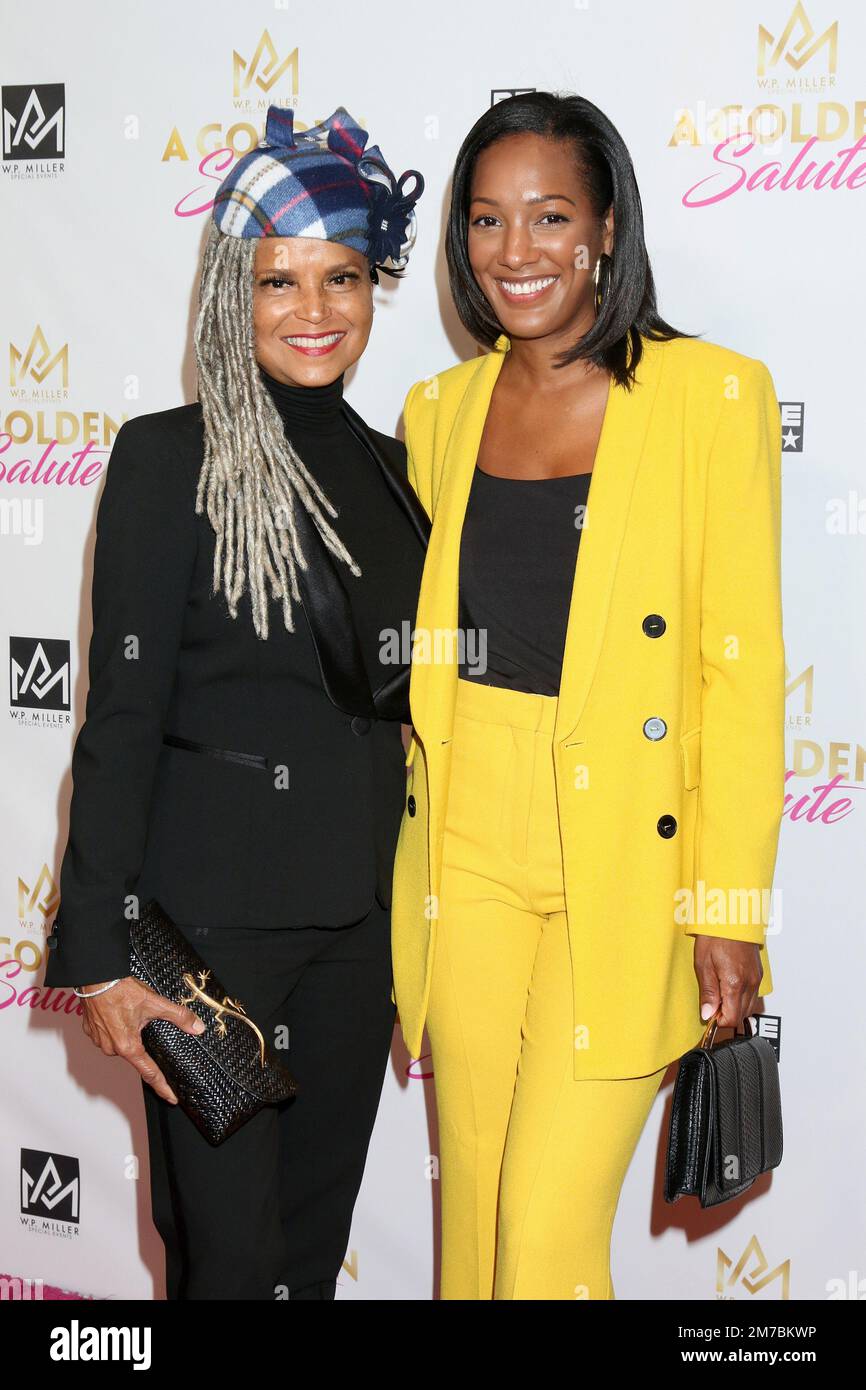 LOS ANGELES - JAN 8: Victoria Rowell, Stephanie Wash at A Golden Salute ...