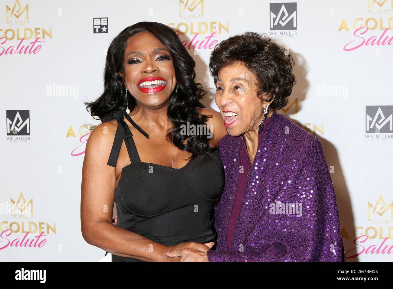 LOS ANGELES - JAN 8: Sheryl Lee Ralph, Marla Gibbs at A Golden Salute ...