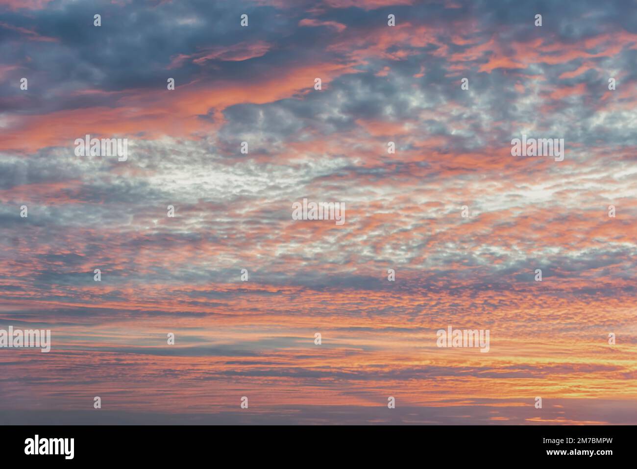 Texture cloud hi-res stock photography and images - Alamy