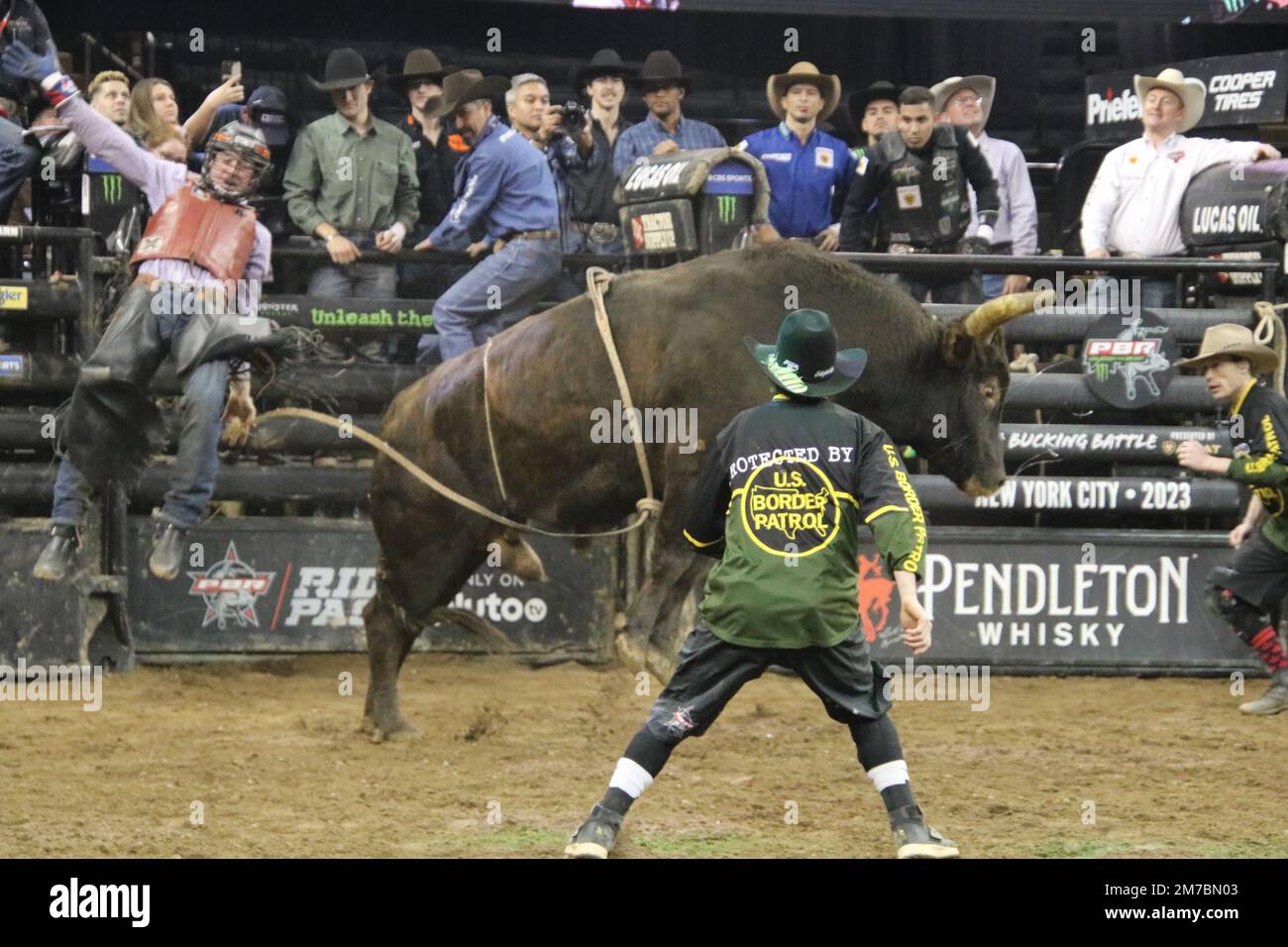 New York, USA. 08th Jan, 2023. The 2023 Professional Bull Riders ...