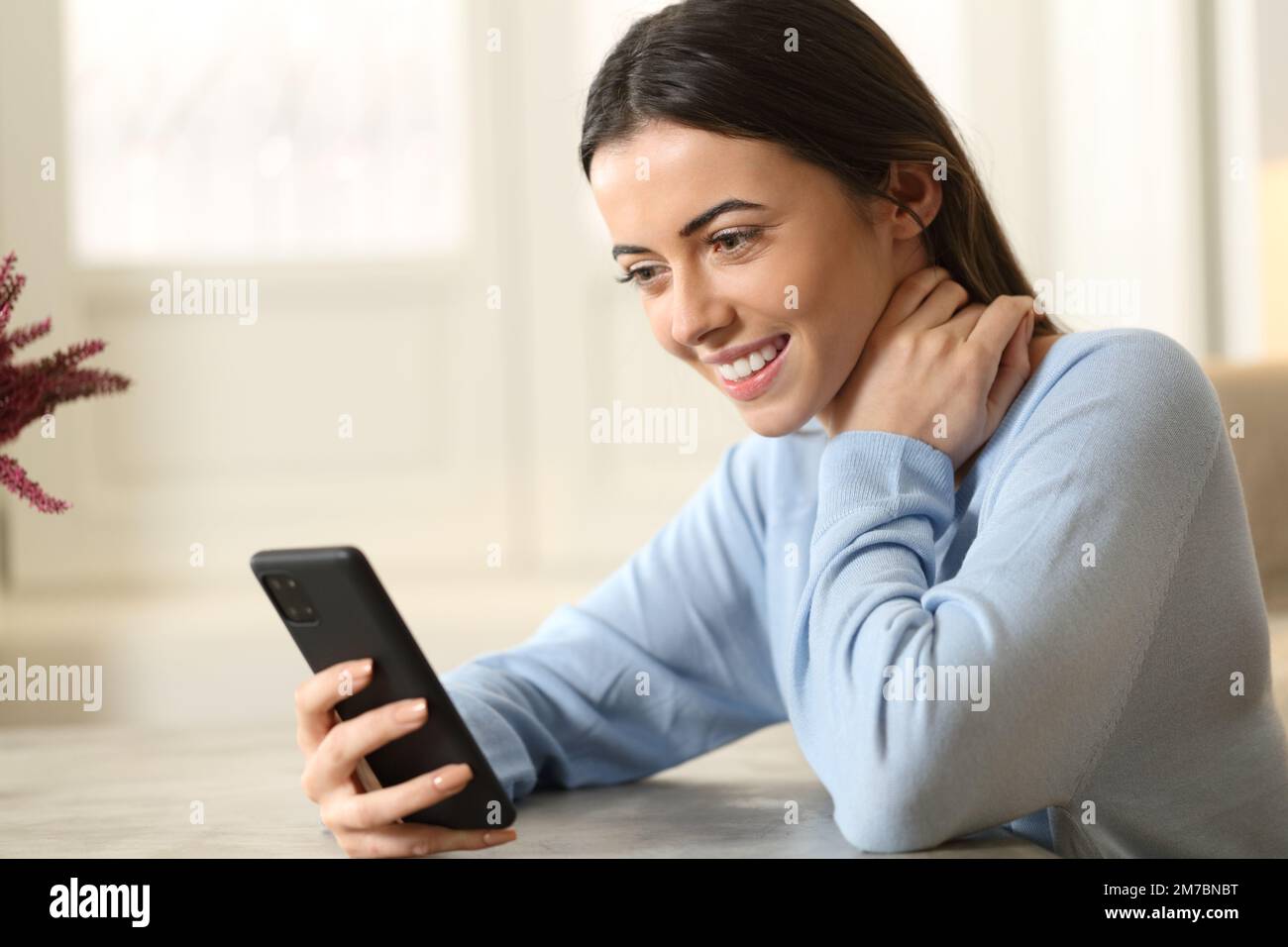 Home send hi-res stock photography and images - Alamy