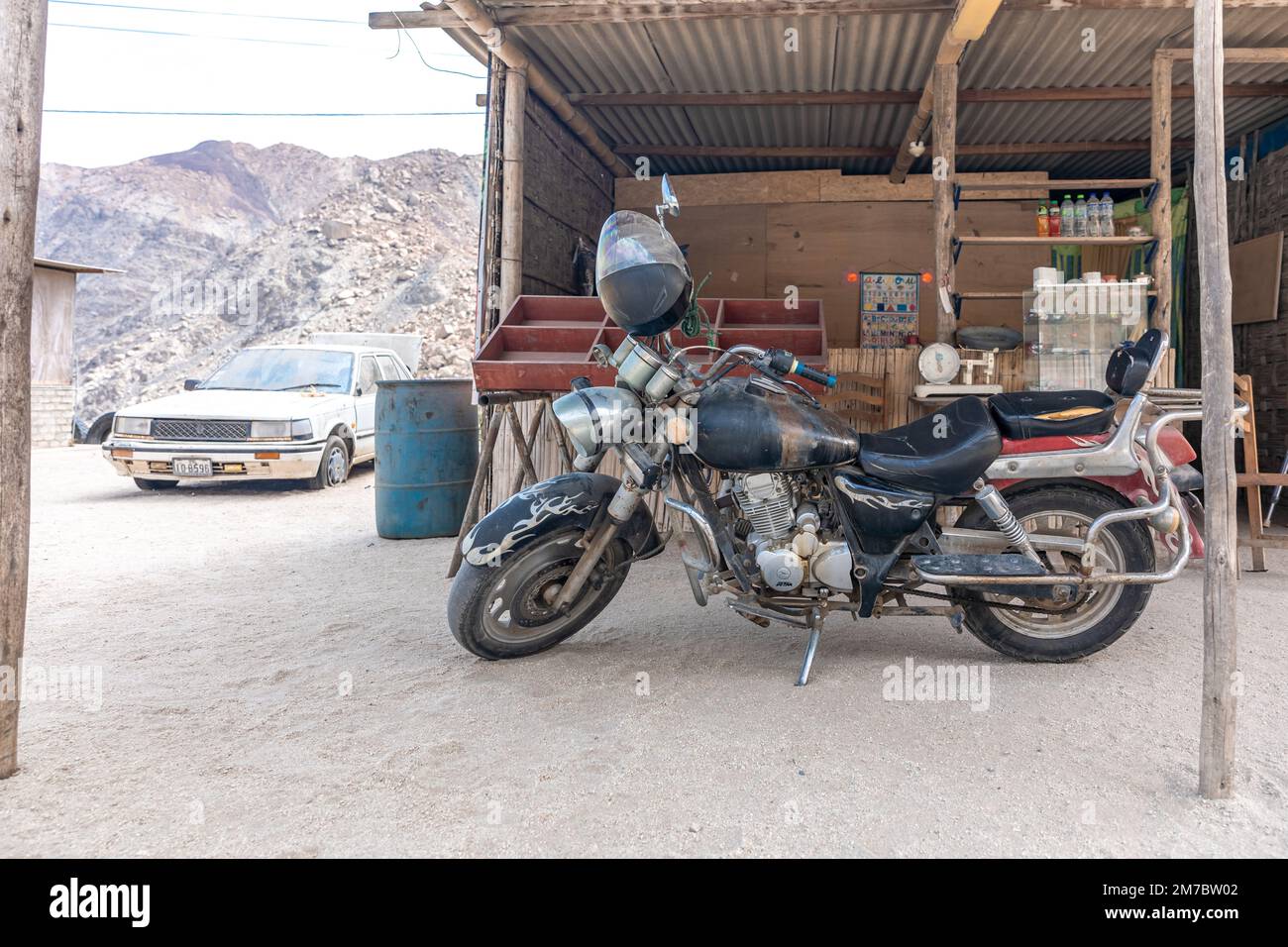Peru vintage car hi-res stock photography and images - Alamy
