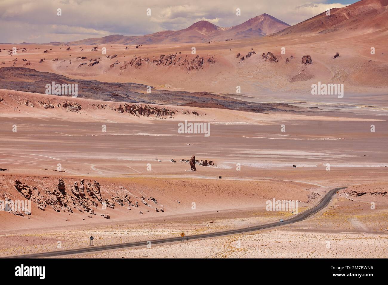 Mountain range of the atacama desert hi-res stock photography and ...