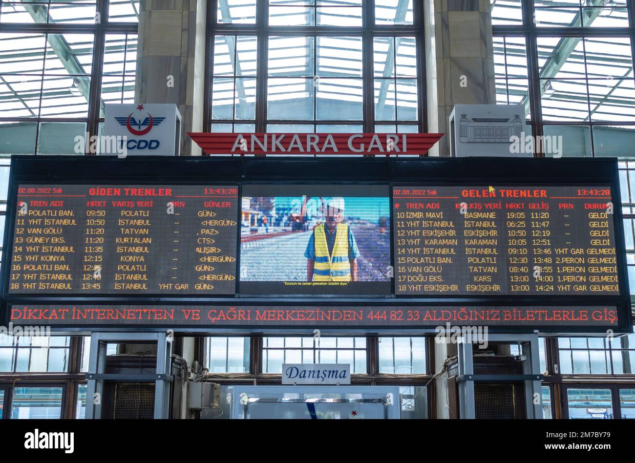 Information on arrivals and departures, electronic tableau inside ...