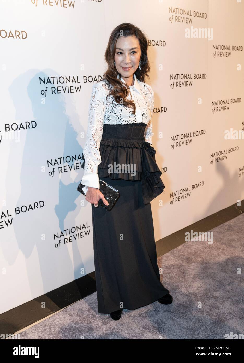 Michelle Yeoh wearing dress by Pierre Cardin attends National Board Of ...