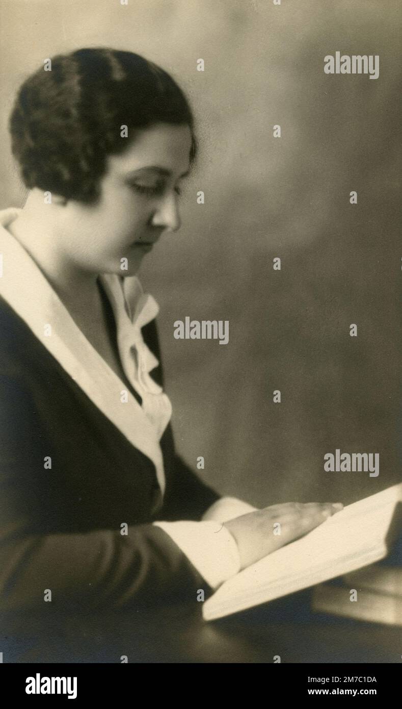 Barrett photographer hi-res stock photography and images - Alamy