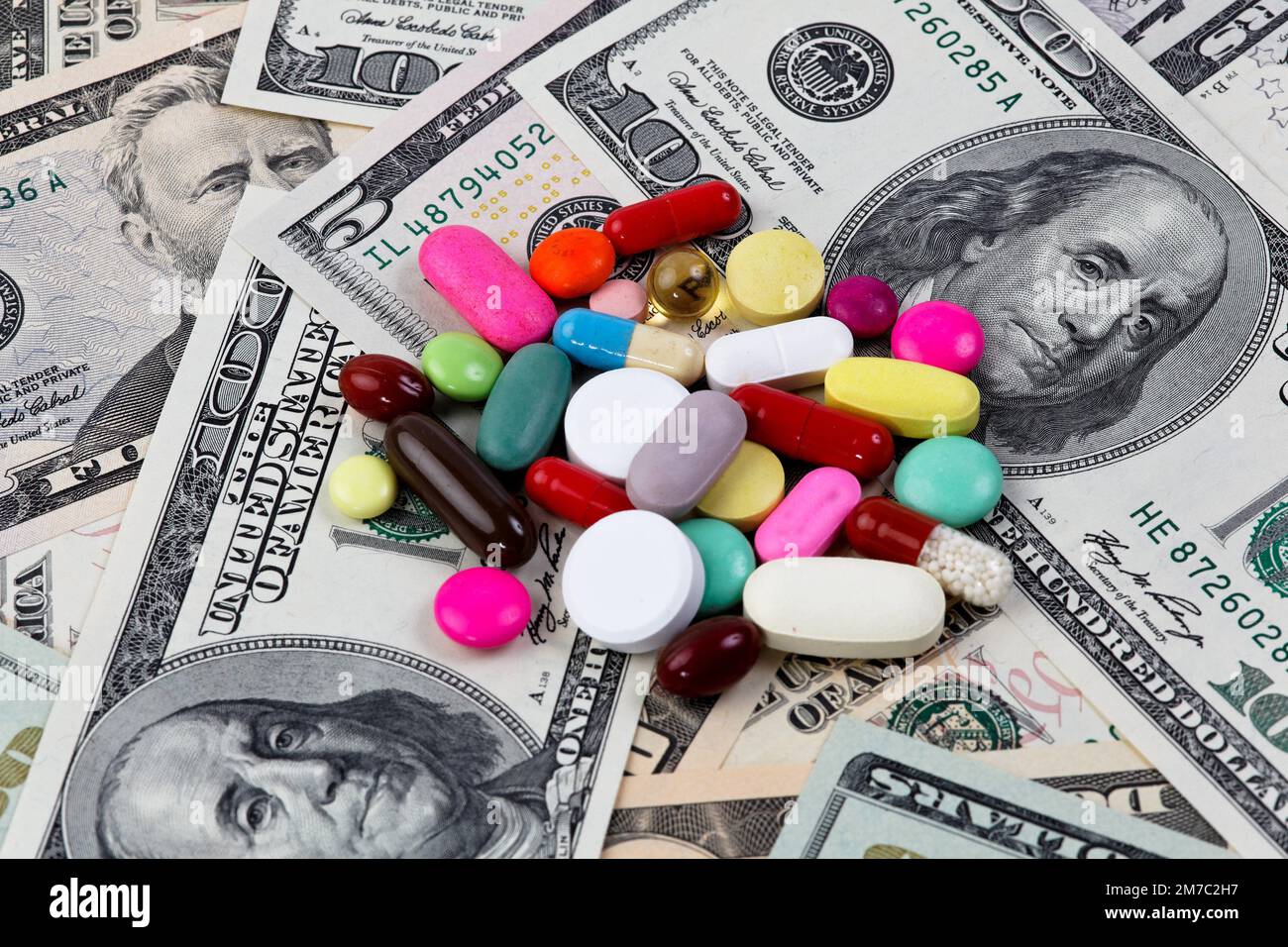 Colourful bills hi-res stock photography and images - Alamy