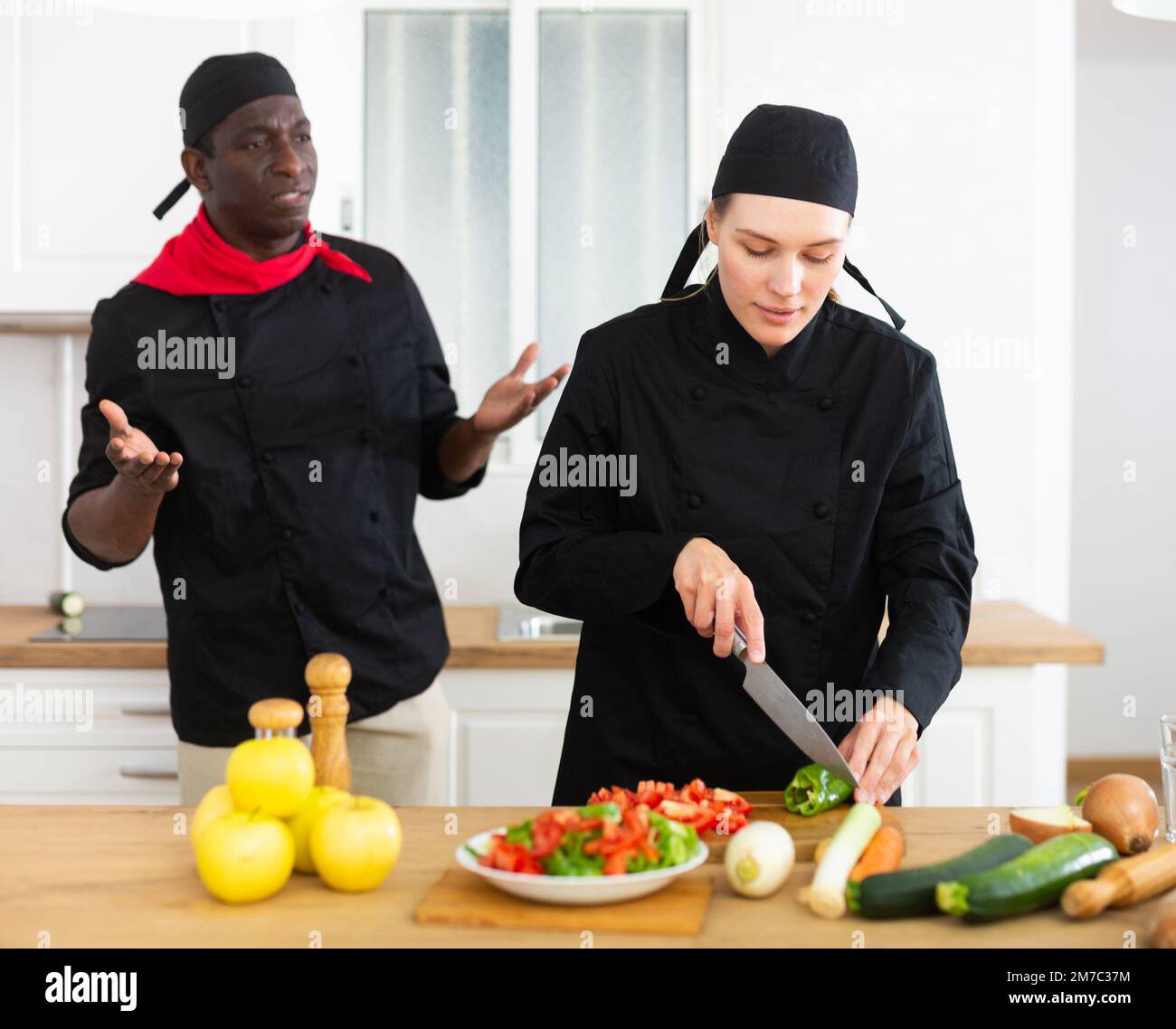 Portrait angry male chef cook hi-res stock photography and images - Alamy