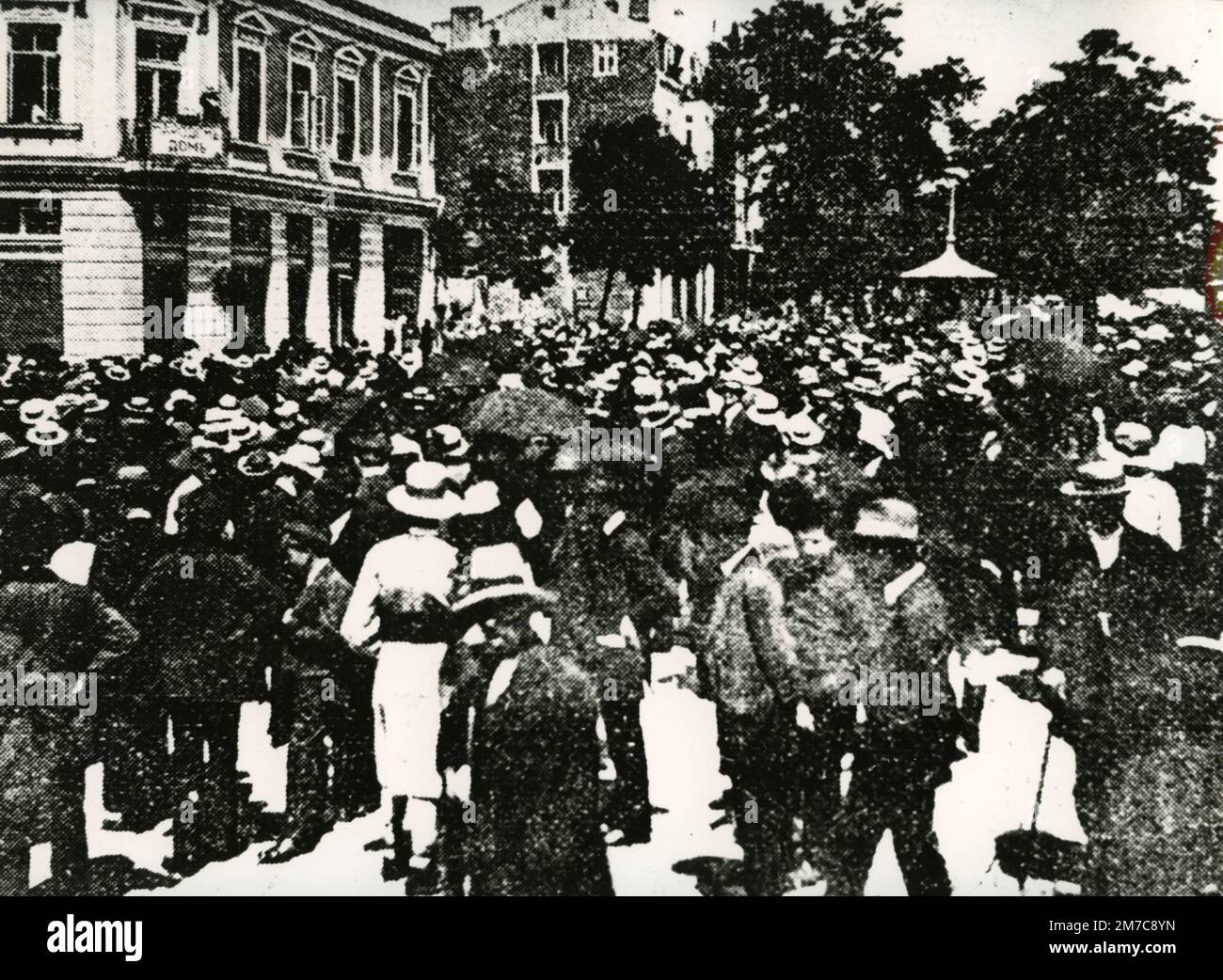 Sofia bulgaria protest hi-res stock photography and images - Alamy