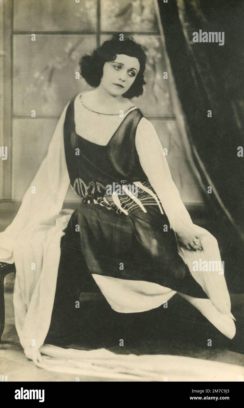Portrait of Polish silent film actress Pola Negri, 1920s Stock Photo ... Portrait of Polish silent film actress Pola Negri, 1920s Stock Photo ...