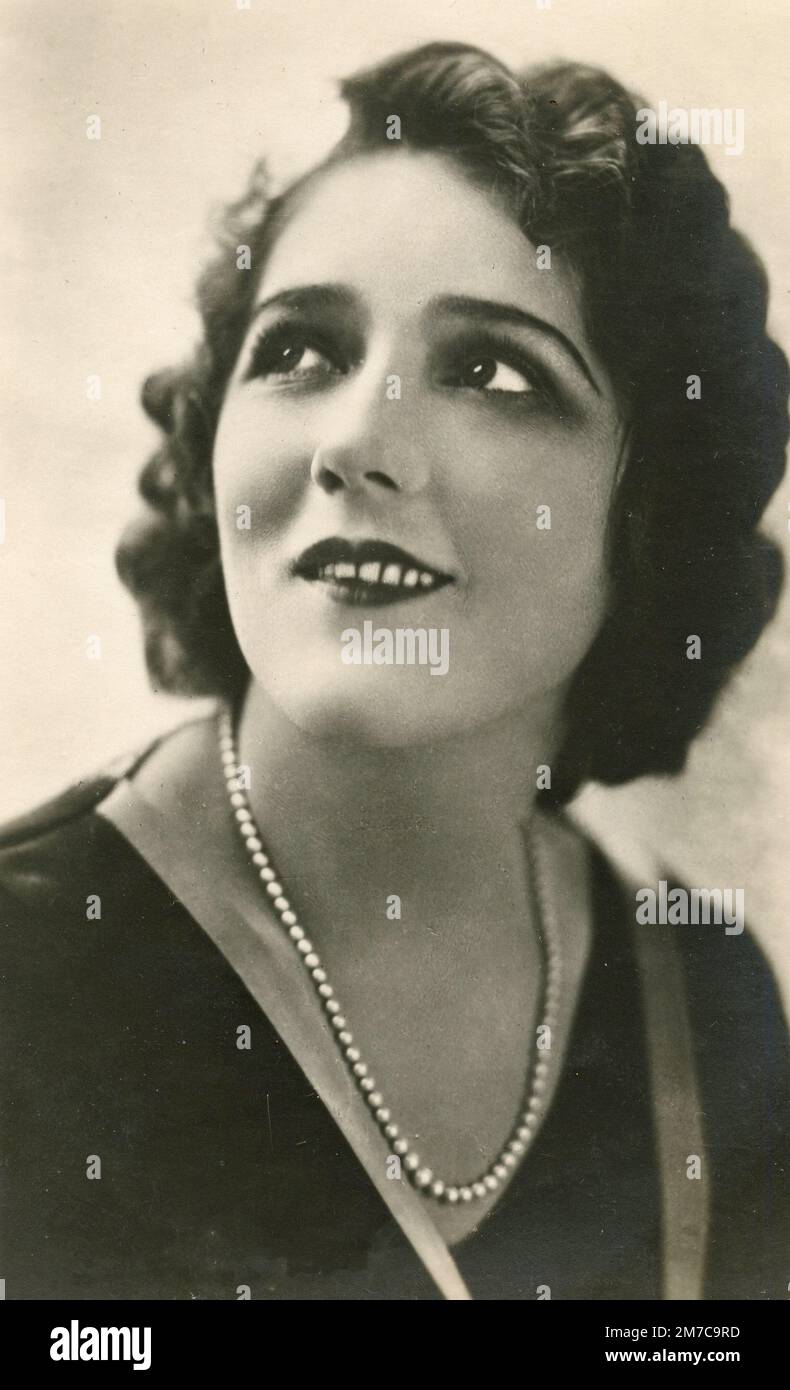 Portrait of American silent movie actress Mary Pickford, 1920s Stock ...
