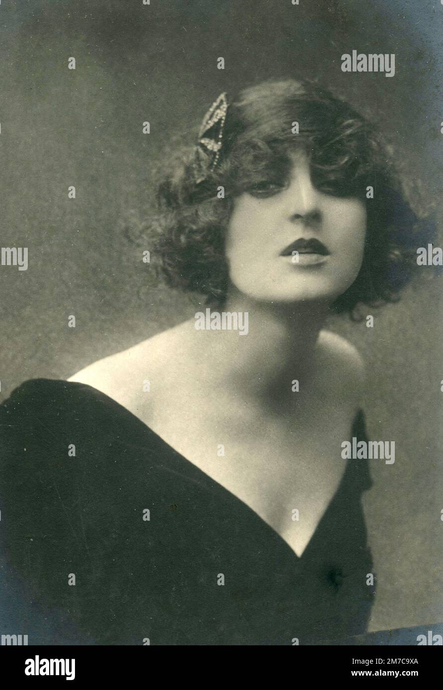 Actresses In The 1920S 60 Photos - Moonagedaydream.film