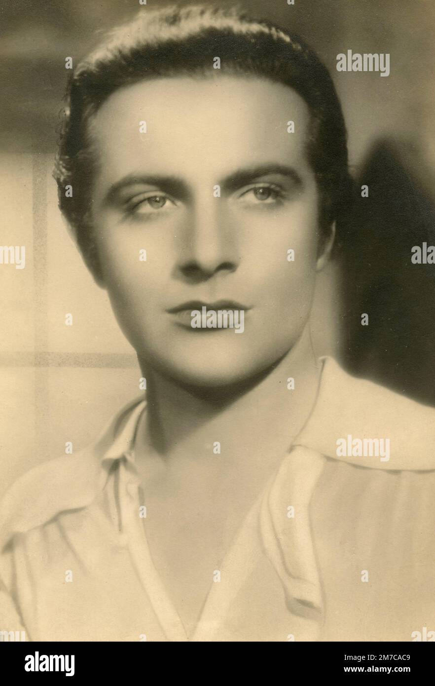 Italian actor and film director Rossano Brazzi, Italy 1940s Stock Photo ...