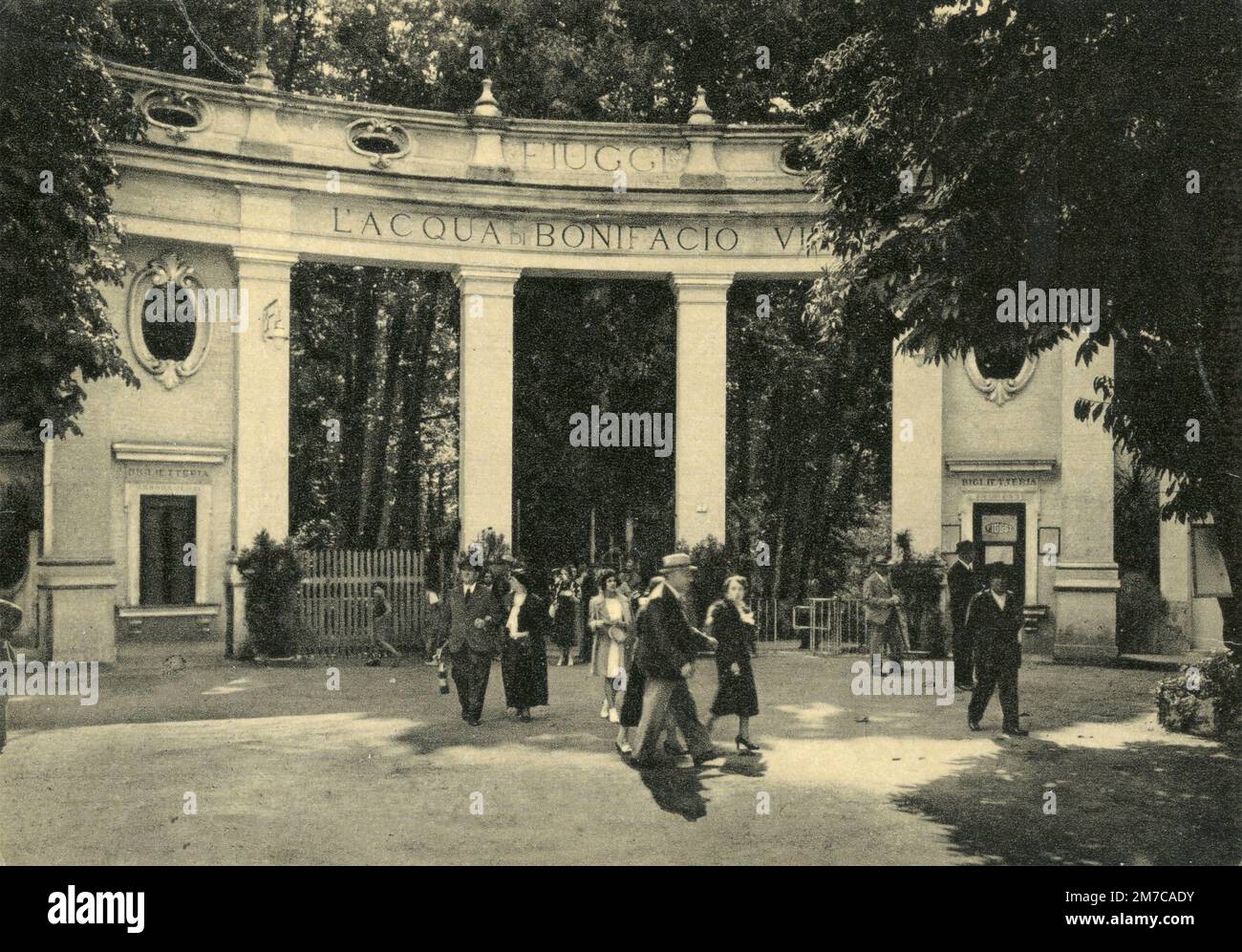 The entrance to the Fonte Bonifacio VIII of the thermal baths of Fiuggi ...