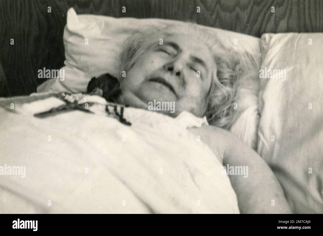 Post Mortem Of Women