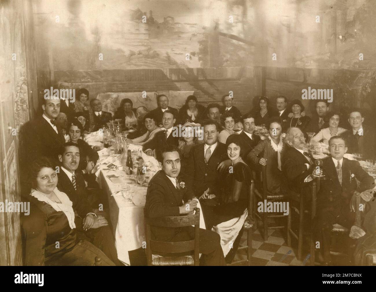 Large group of people having lunch at a restaurant, Italy 1950s Stock ...