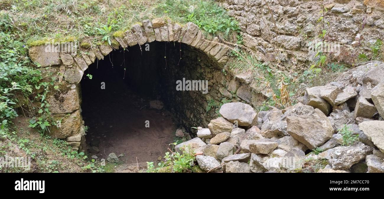 Alte ritterburg hi-res stock photography and images - Alamy