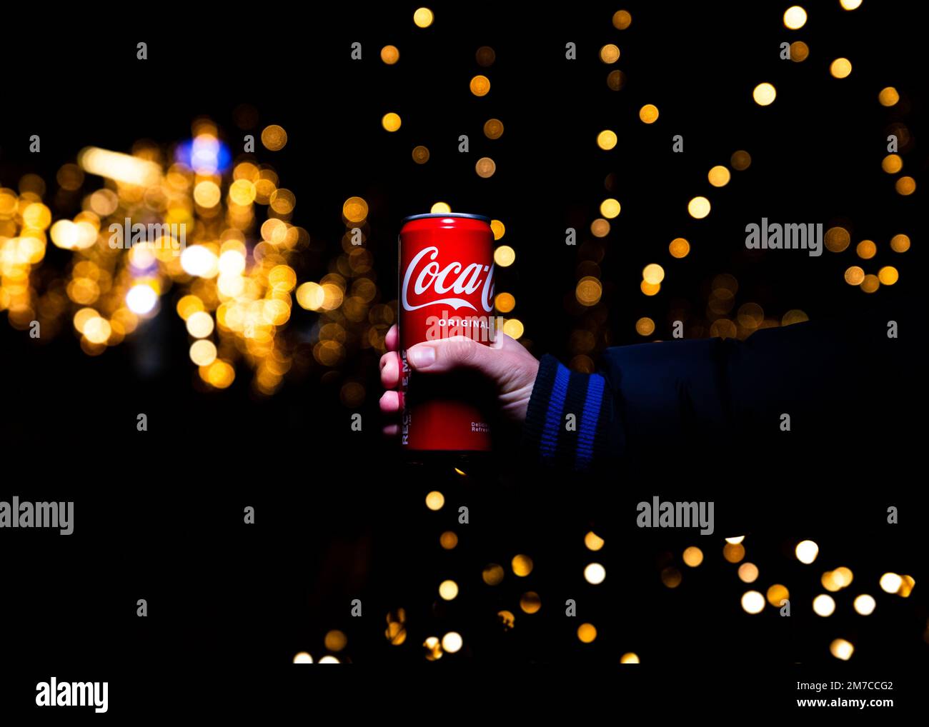Coca cola original bottle can hi-res stock photography and images - Alamy