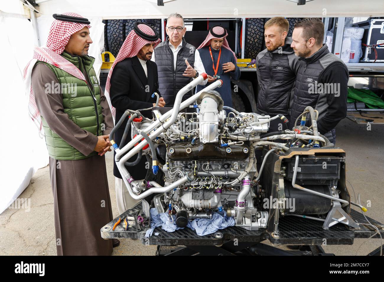 SAR Prince Khalid bin Sultan Al-Abdullah Al-Faisal, President de la ...
