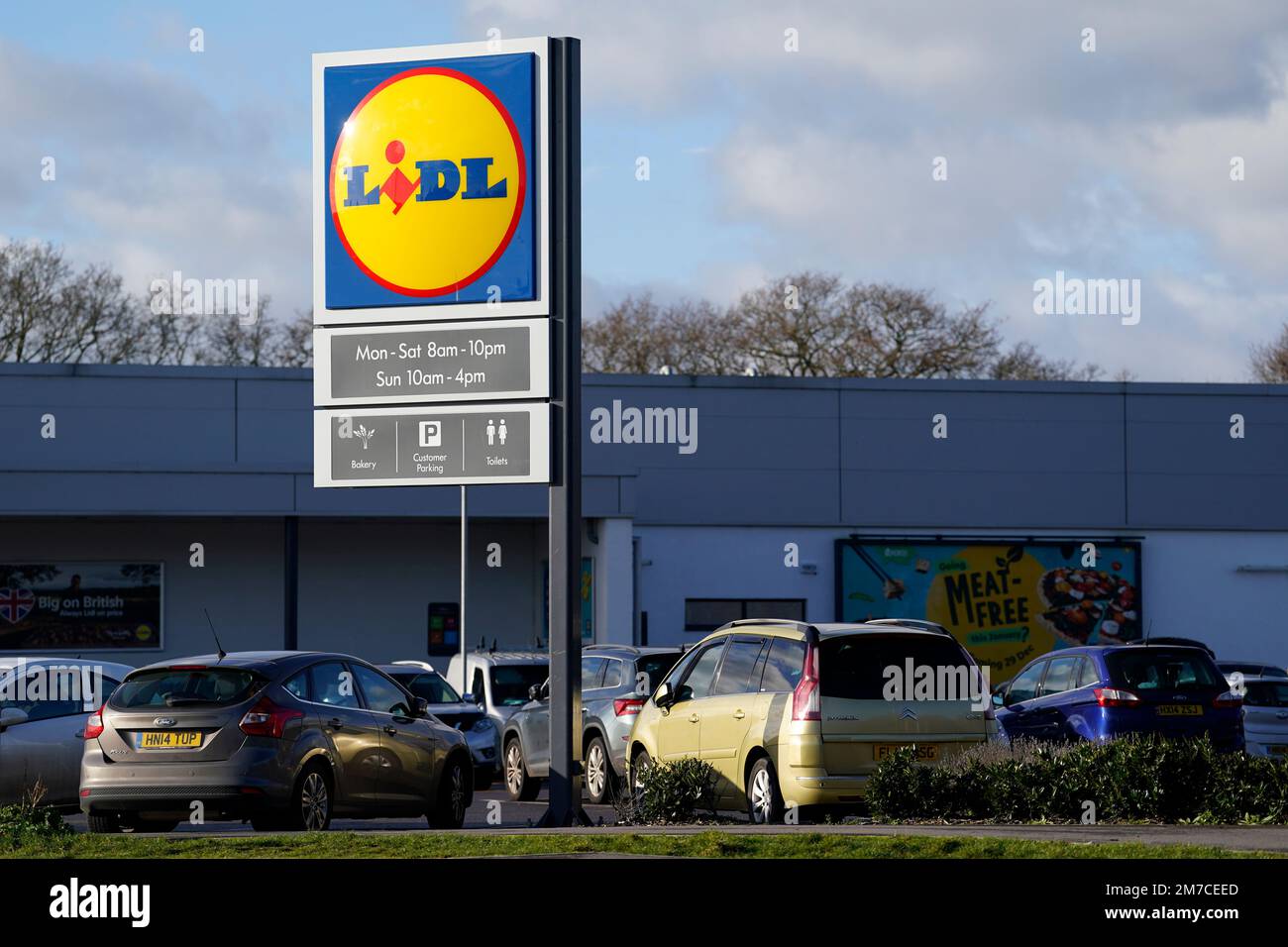 Lidl ampics hi-res stock photography and images - Alamy