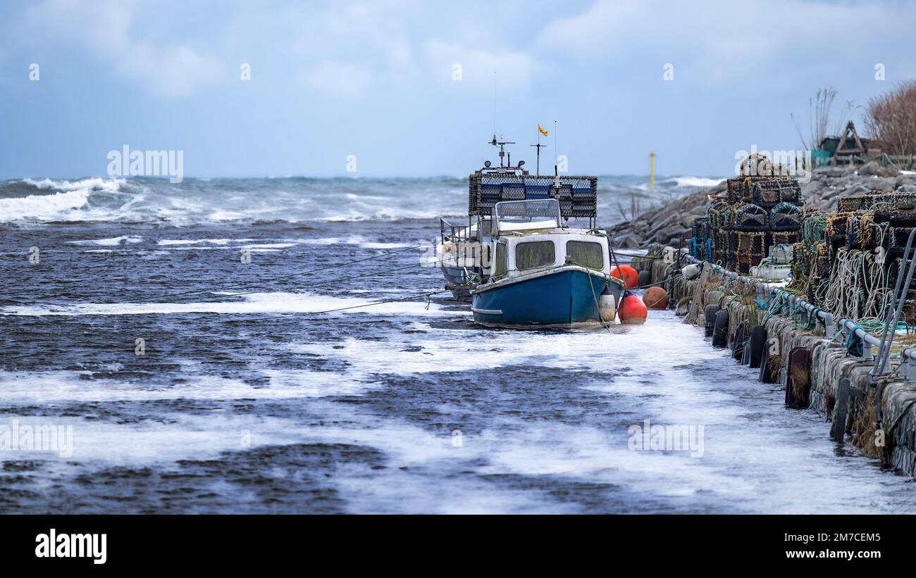 Brora harbour, stormy seas Stock Photo - Alamy