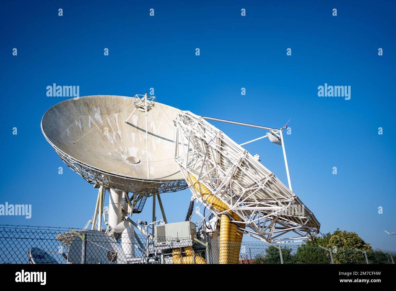 Earth based astronomical radio telescope. Radio telescopes used in ...