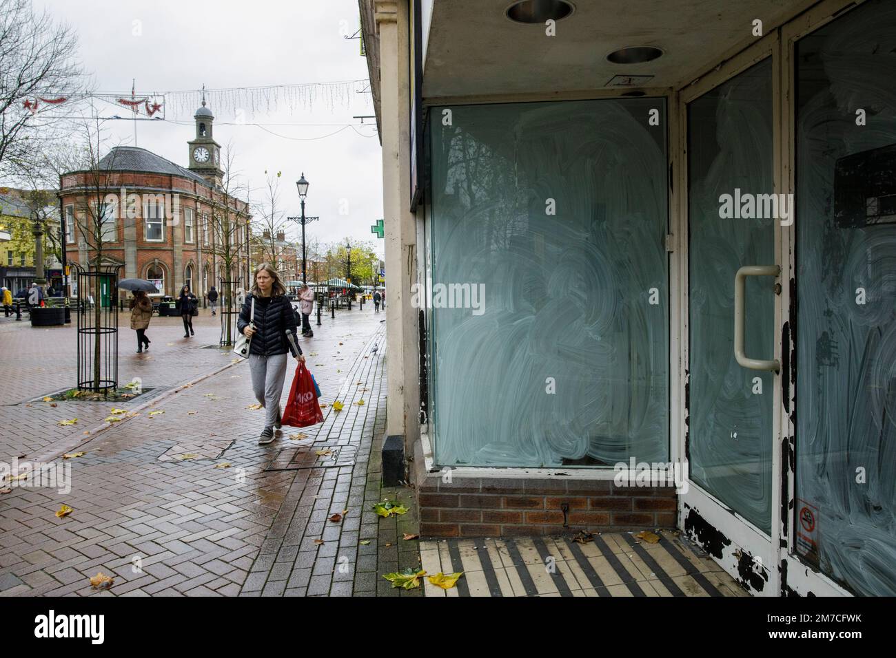 Empty vacant person hi-res stock photography and images - Alamy