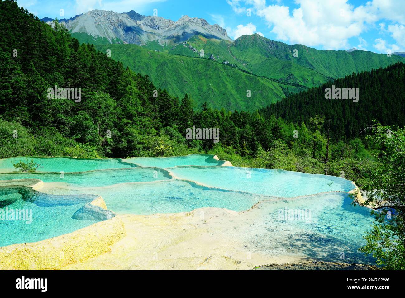 In western Sichuan, the Yao Chi of the Huanglong resembles a scene from ...