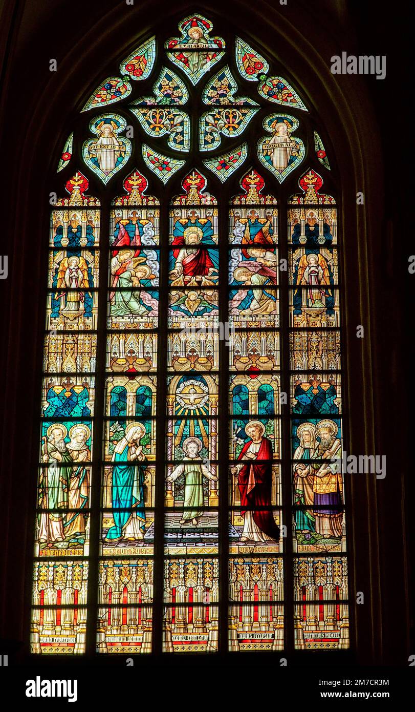 Stained glass depicting Zacharias with his wife Elizabeth and Joachim ...