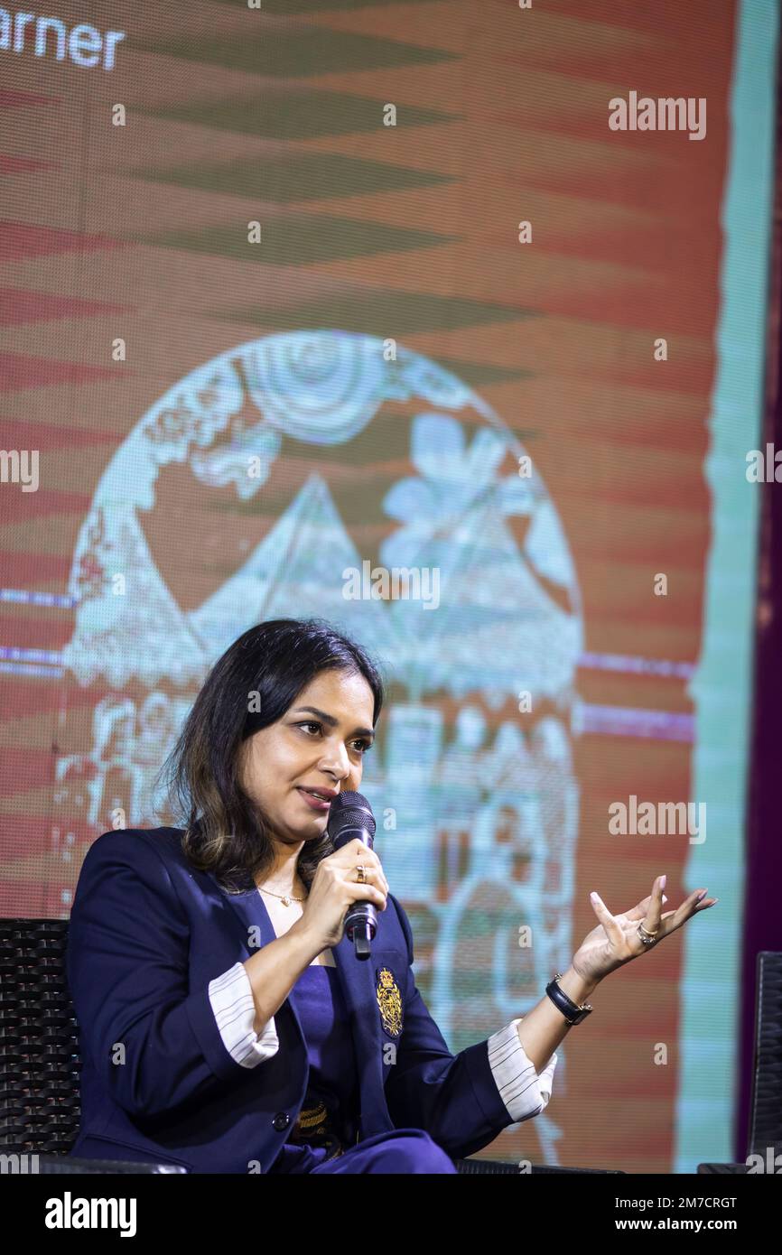 Bengali australian chef hi-res stock photography and images - Alamy