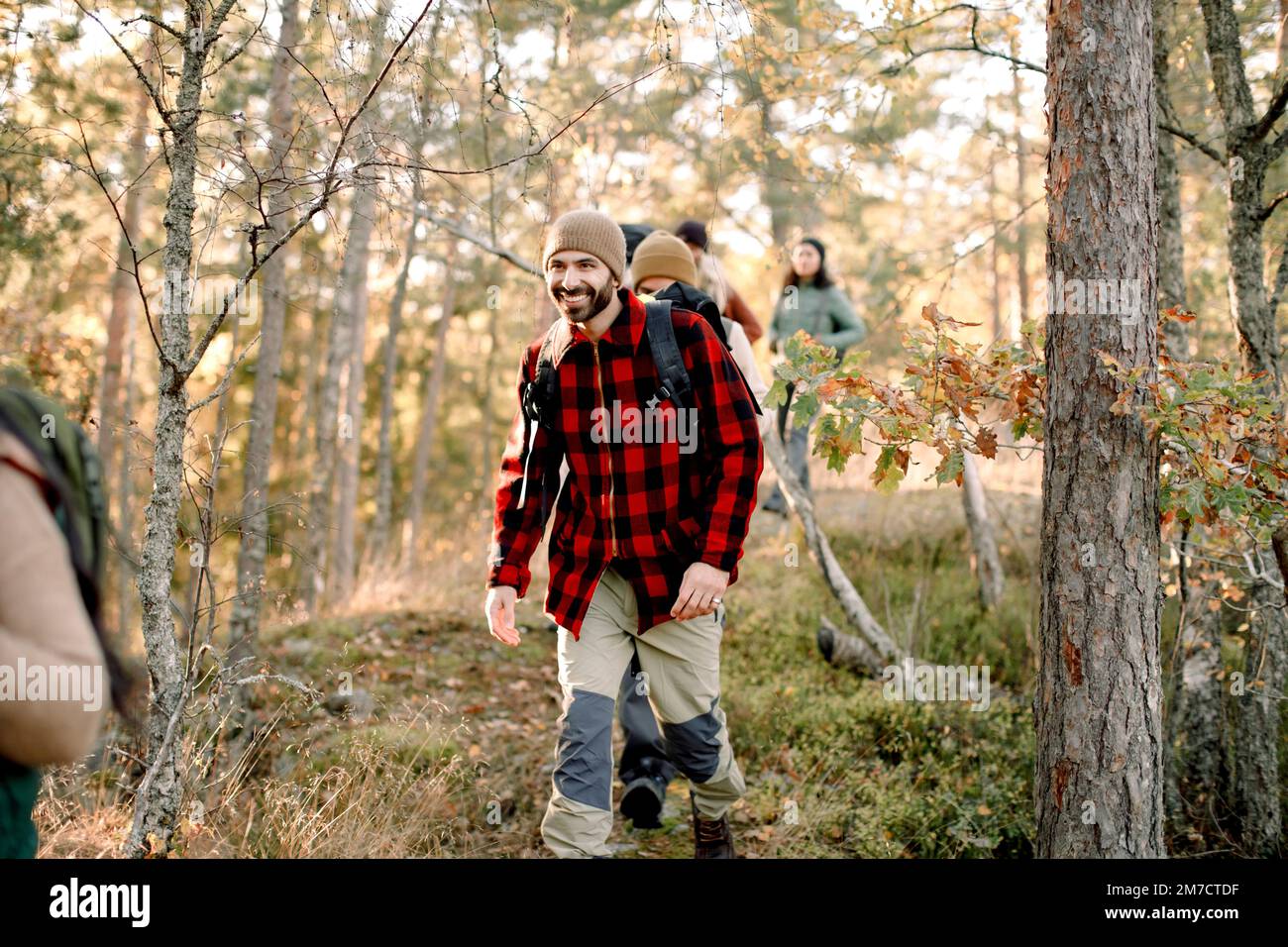 Friends tree trek forest hi-res stock photography and images - Alamy