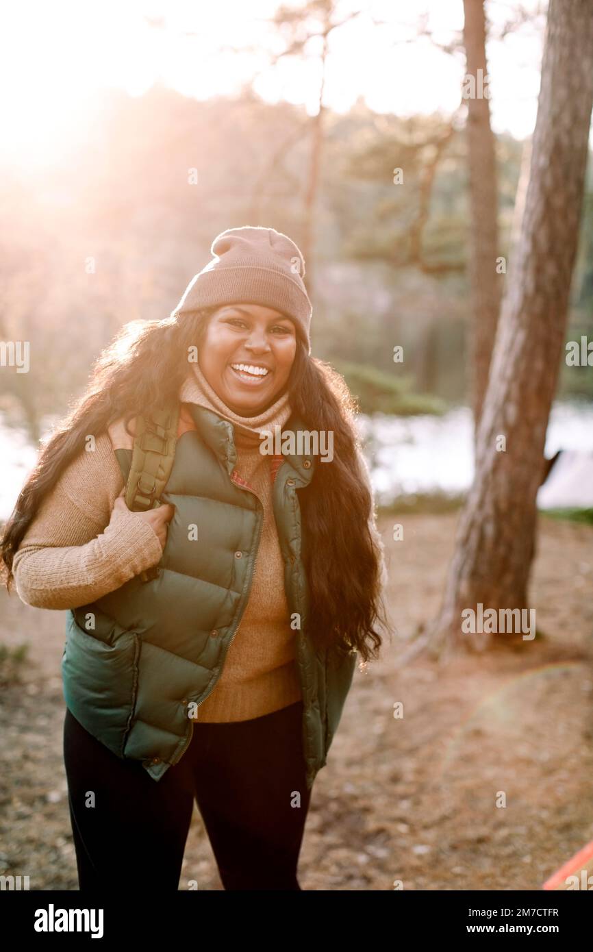 Portrait happy women standing hi-res stock photography and images - Alamy