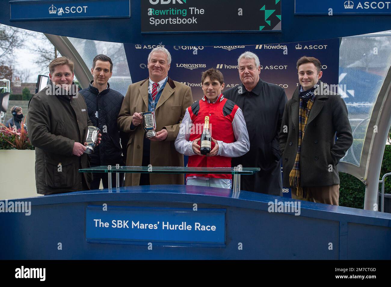 Ascot, Berkshire, UK. 22nd January, 2022. Another win for trainer Dan ...