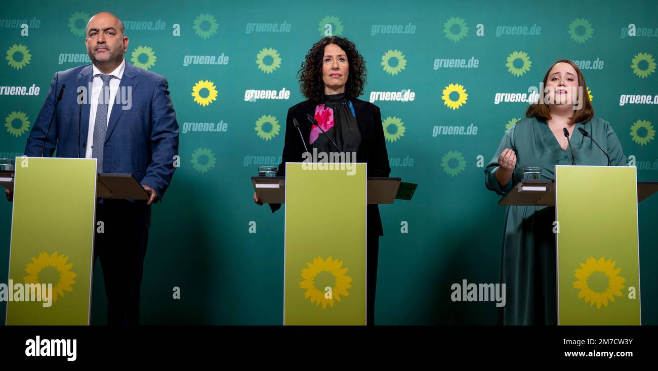 Berlin, Germany. 09th Jan, 2023. Omid Nouripour (l-r), federal chairman ...