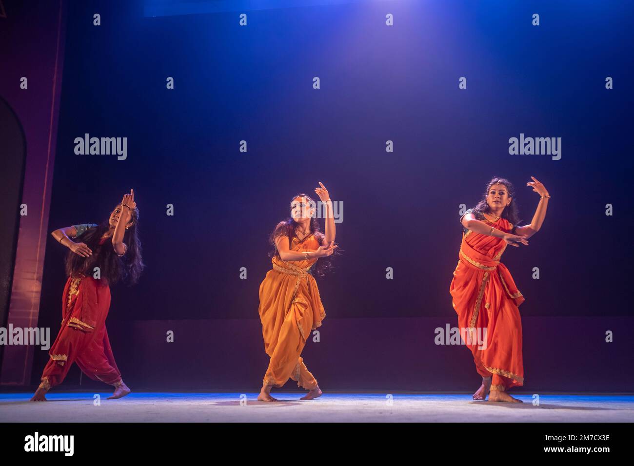 Literary performances hi-res stock photography and images - Alamy