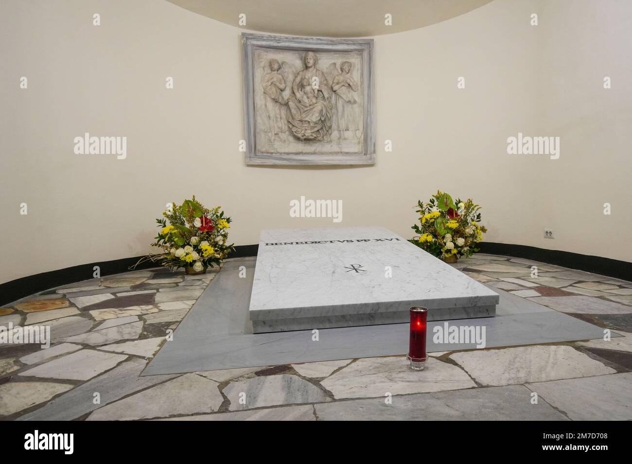 Mater ecclesiae monastery in vatican hi-res stock photography and ...