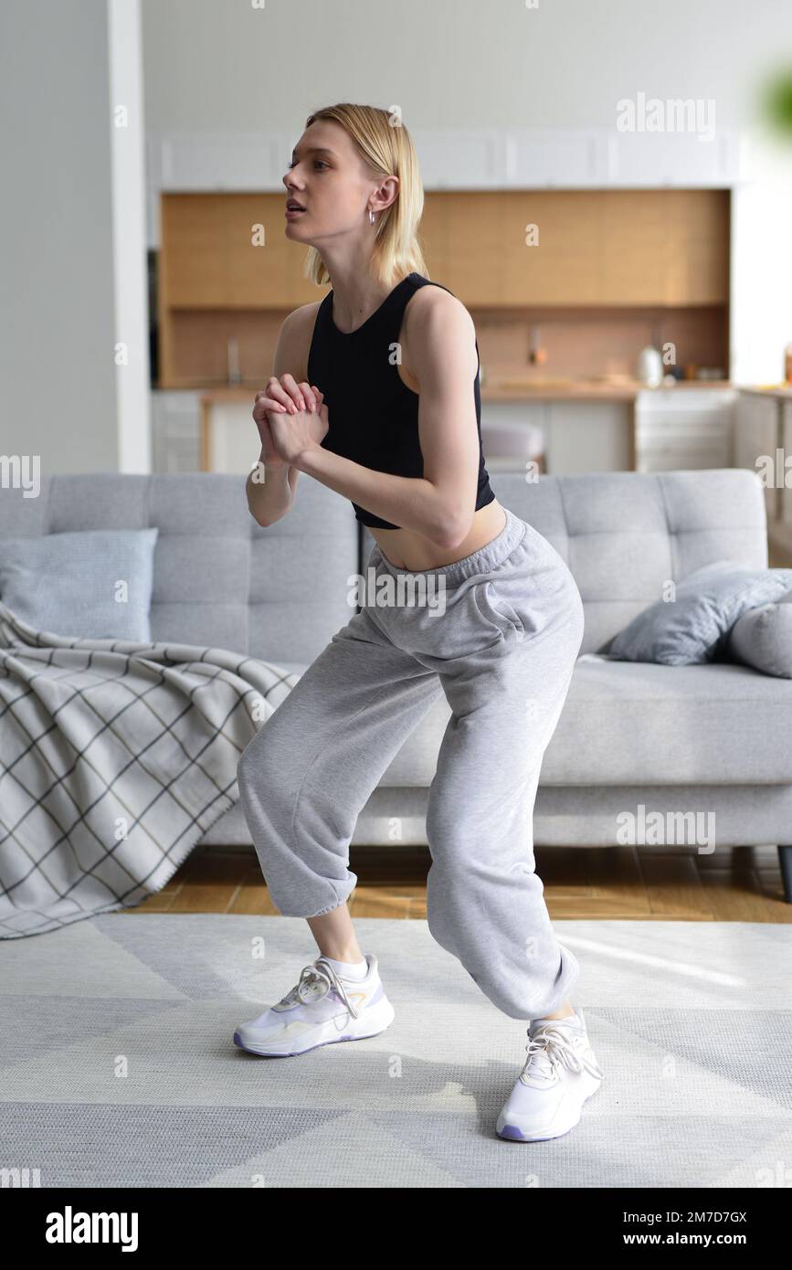 Half squat exercise hi-res stock photography and images - Alamy
