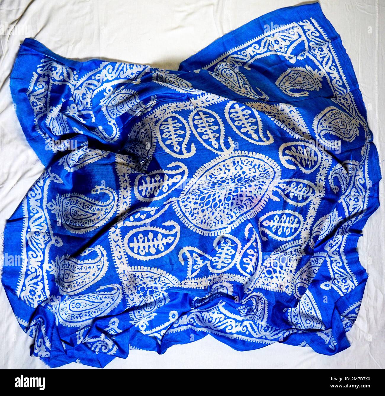 colorful Turkish Oriental beautiful scarves with pictures of natural ...