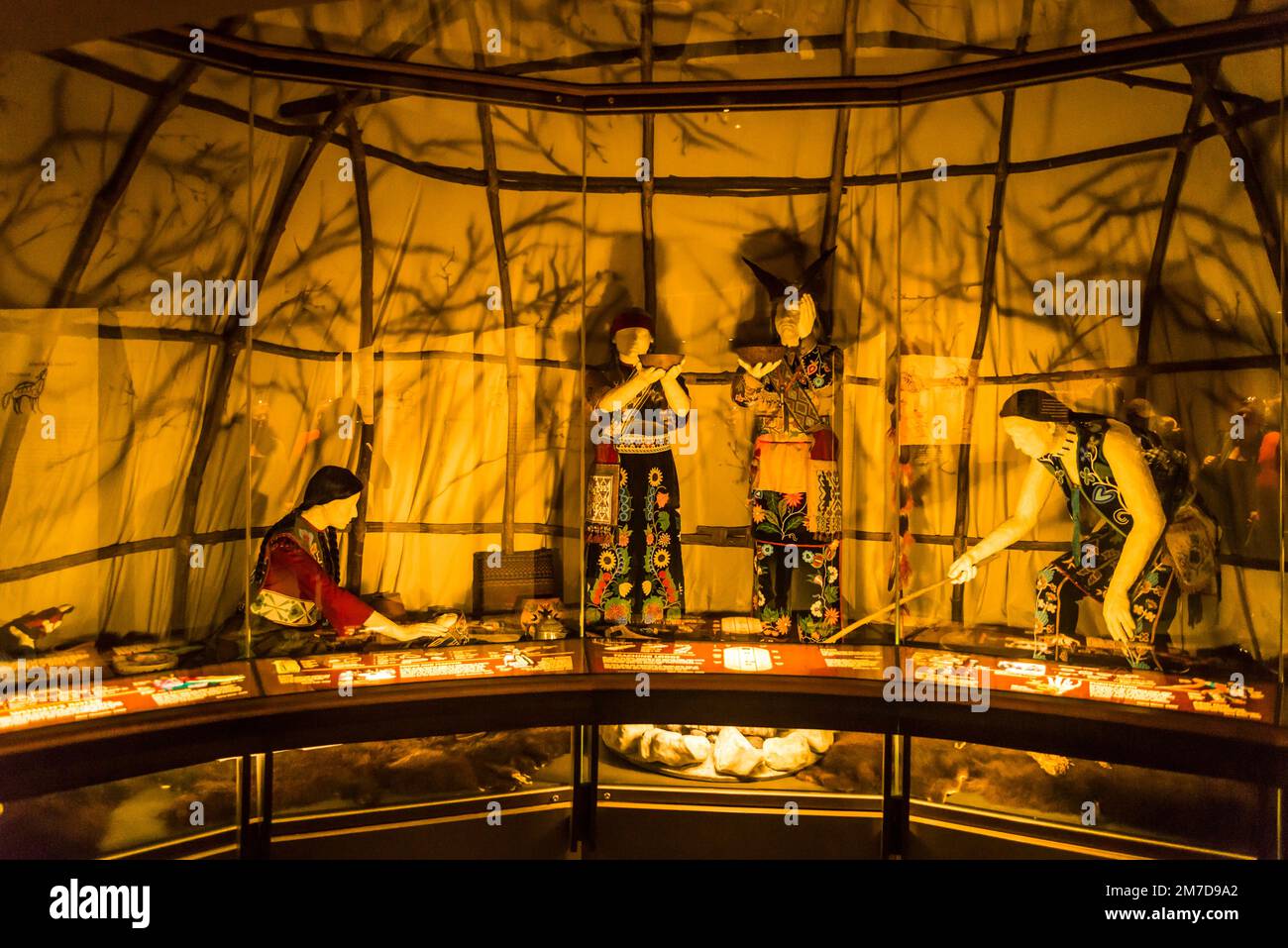 Exhibits representing Native American culture and tradition, National ...